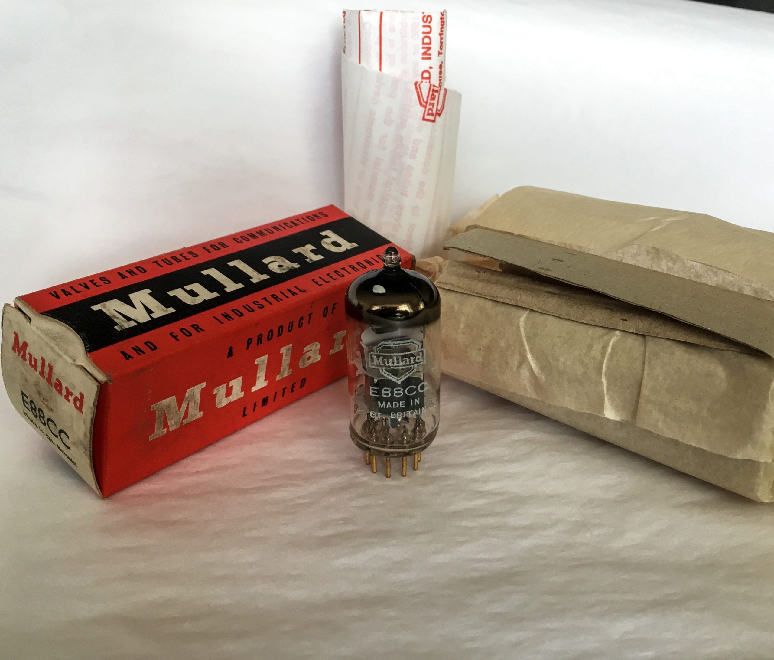 Mullard Valves in the mid 20th century - Valve Tube Guitar Amps